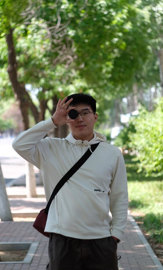 About Me – Li Zhang